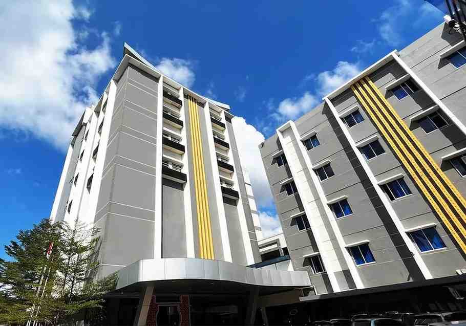 Batam Ferry Terminal to Sahid Batam Center Hotel & Convention, expert ...